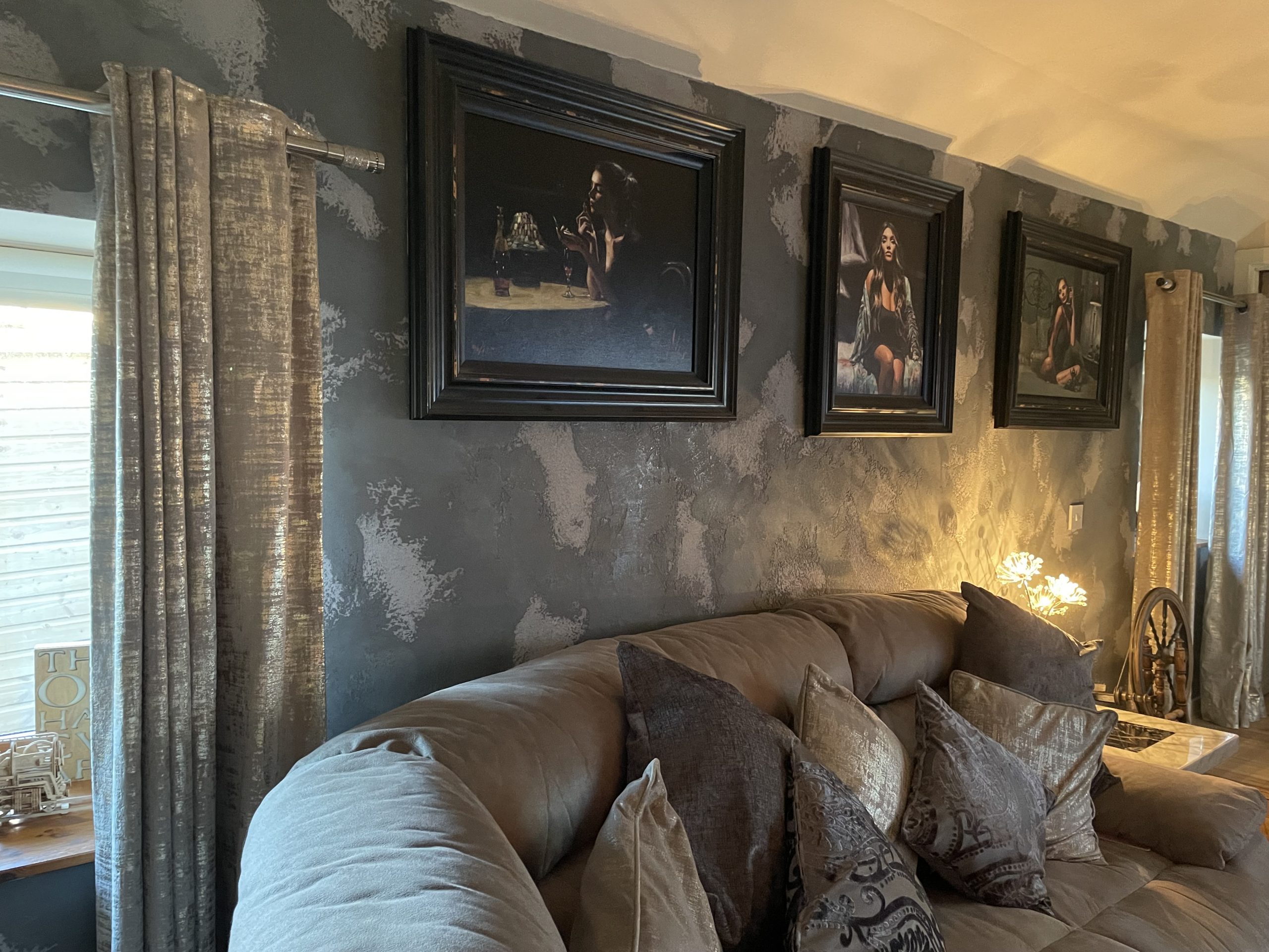 Infinito Venetian Feature Wall with Zinc Mantra | Plaster King